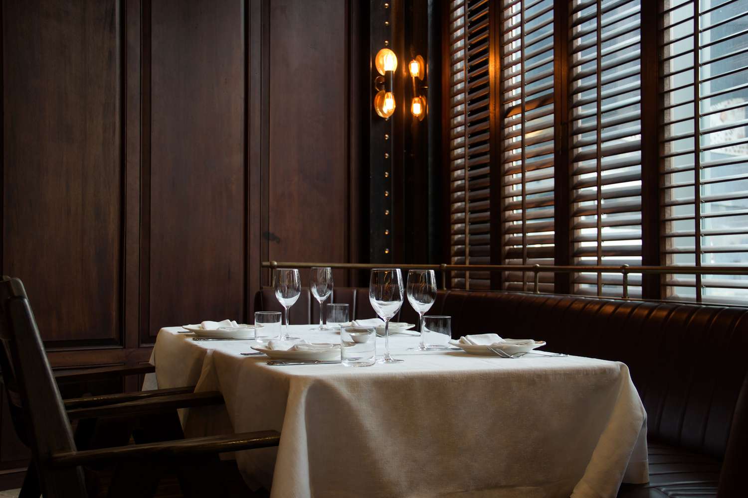 Gastronomic Reasoning: Why Restaurants Overbook Two Tables Every ...